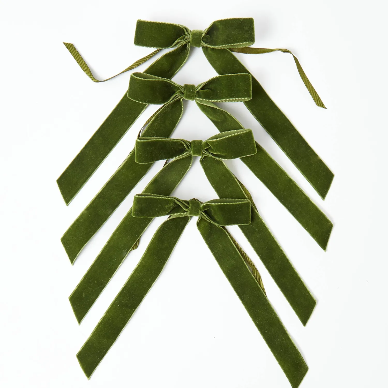 Mrs. Alice Forest Green Velvet Bow (Set of 4) - 20cm